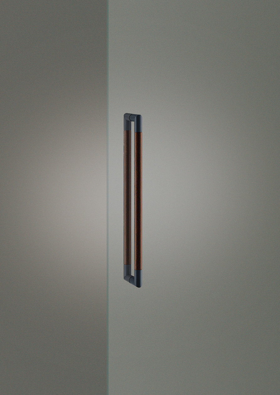 Frameless glass hardware from Bellevue Architectural
