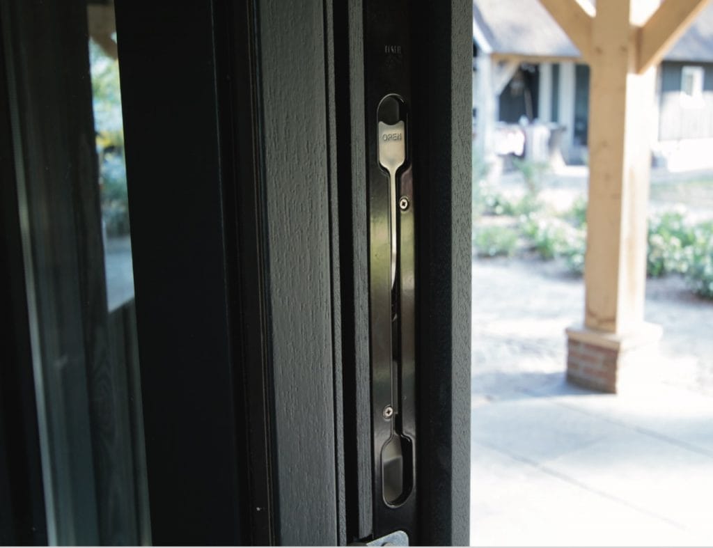 Counter multi-point lock for the inactive leaf - Bellevue Architectural