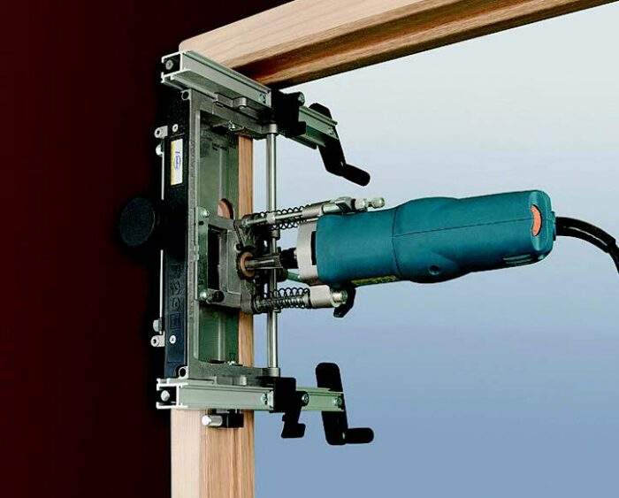 CEAM Installation Jig Type 1 - Bellevue Architectural